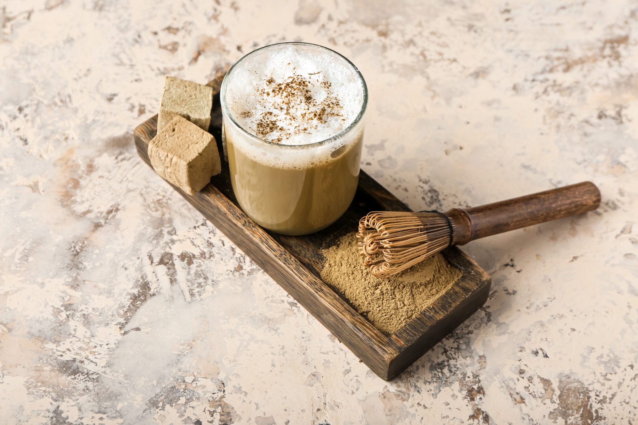 The Complete Hojicha Tea Guide: Benefits, How to Make, & More.